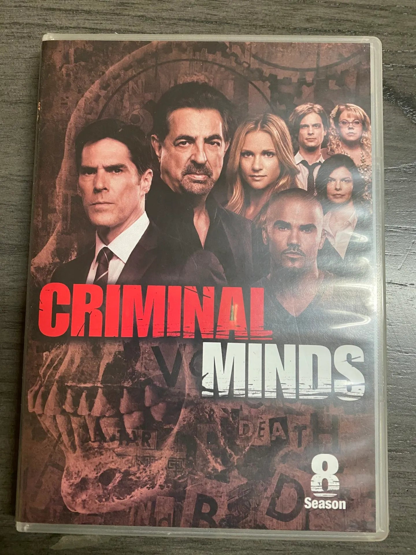Criminal Minds Season 8 – Gems & Minerals Rock Shop
